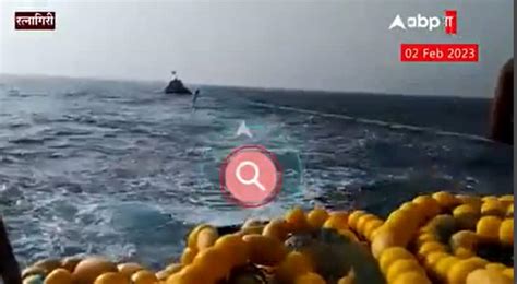 Boat Drowned In Ratnagiri A Fishing Boat Drowned In The Sea Limits Of
