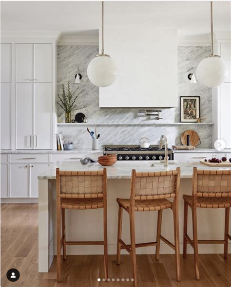 35 Gorgeous Floor To Ceiling Cabinets For Smart Storage