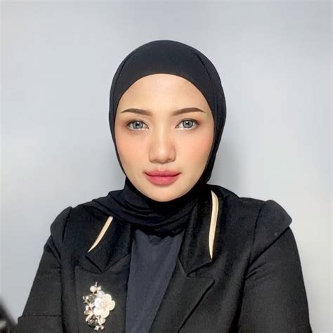 Ujimakeup💄make Up Art Sumbar Mua Padang Panjang Ujimakeup • Instagram Photos And Videos