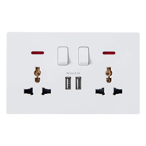 Domus 2 Gang Universal Switched Socket With Indicator With 2 USB 13A 250V White TACC