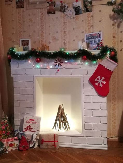 Камин на новый год 2022 своими руками из коробки пенопласта угловой фальш камин