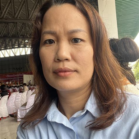 เทพสุรา อาราธนาพร ขอพรสิ่งศักดิ์สิทธิ์ ทั้งหลายทั้งปวง ดลบันดาลให้ คนไทยและทั่วโลก จงมีความสุข