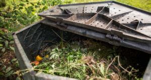 How To Get Rid Of The Smell In A Compost Bin For Good