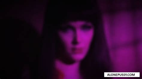 Valentina Nappi Seductive Zipper Swimsuit Eporner