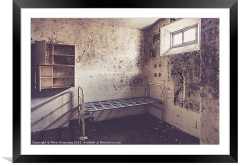 Prison Inmate Pictures All Wall Art Finishes Photo4me