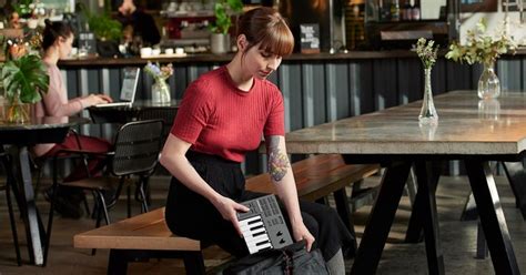 Komplete Kontrol M32 Cubase Ableton Midi Keyboard