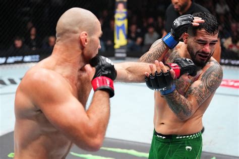 Sean Stricklands Microphone Cut At Ufc Houston Post Fight Press