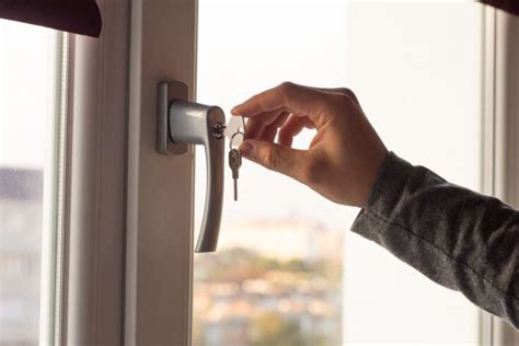 13 Different Types Of Window Locks Home Stratosphere