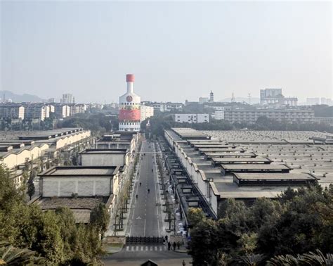 杨彪率队到五粮液调研浓香酒发展