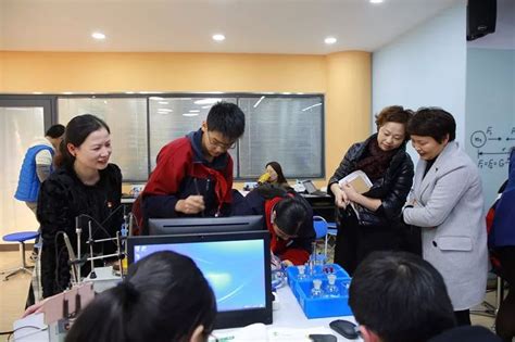 指向科学素养 推进课程衔接 ——黄教院附属中山学校举行课程领导力项目研讨交流活动