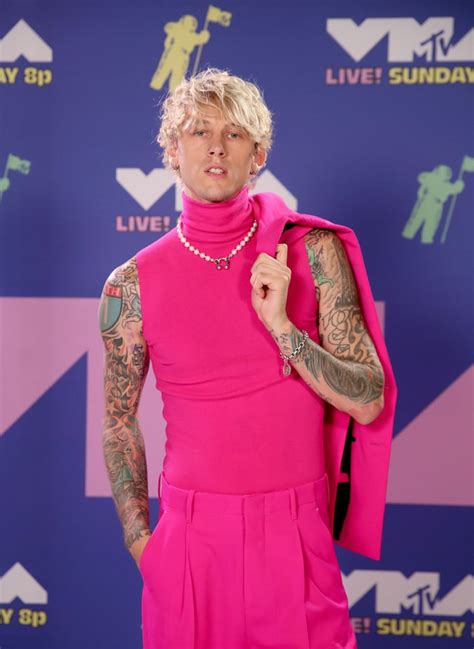 Who Dresses Machine Gun Kelly At Eugene Bergeron Blog