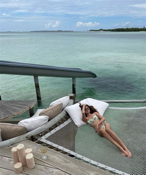 มลล คามลลา ในชดวายนำ ทรปมลดฟส สวยเซกซไดอก