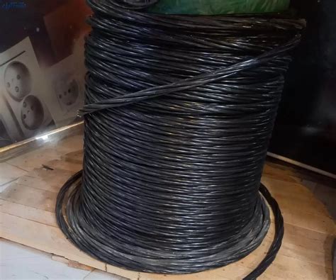 فروش انواع کابل برق خودنگهدار همه رقم موجوده تکه‌کابل