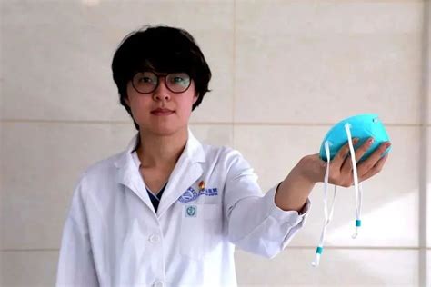教您如何正确佩戴N95口罩 南方网
