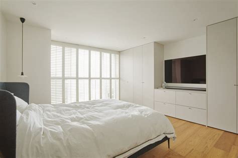 프렌치 감성 우드 커튼으로 완성하는 호텔 같은 안방 방배 현대아이멤피스2차 56py Apt 라이프스타일 슈퍼앱 오늘의집