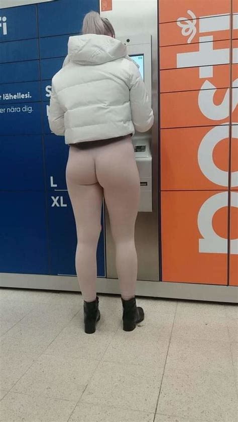Daring Pantyhosia