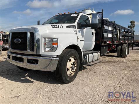 2017 Ford F 750 26ft Stakebody Flatbed With Proxibid