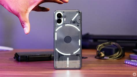 نقد و بررسی ناتینگ فون 2 مجله خبری آوندموبایل