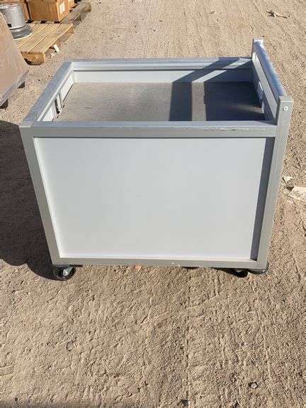 Spring Loaded Self Elevating Cart Sierra Auction Management Inc