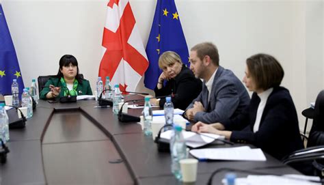 სახელმწიფო სერტიფიკატი კიდევ 7 ექიმს შეუჩერდა ჯანდაცვის სამინისტრო Batumelebi • ექიმები