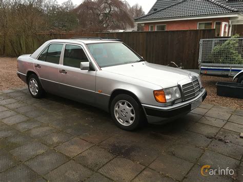 Mercedes Benz E Class W124 2nd Facelift