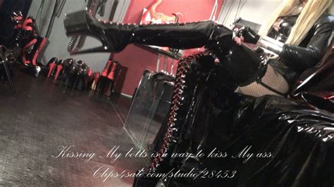 Kissing My Botts Is A Way To Kiss My Ass Goddess Hiliana The Fetish