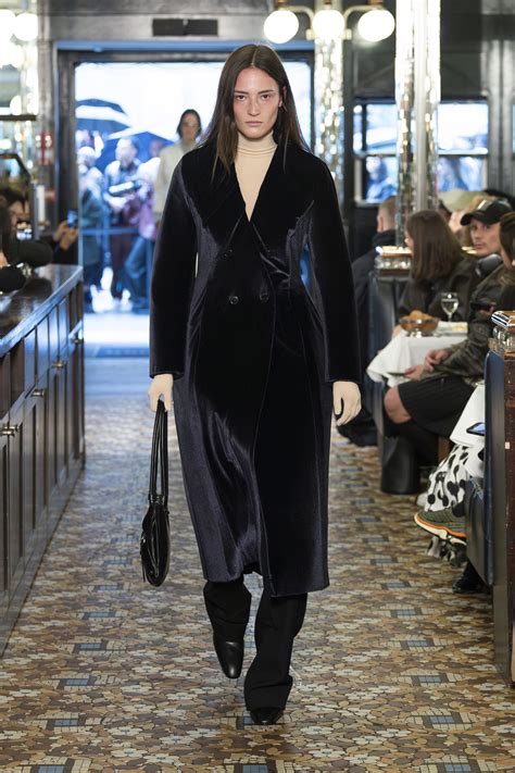 Marie Adam Leenaerdt Spring 2025 Ready To Wear Runway Fashion Show