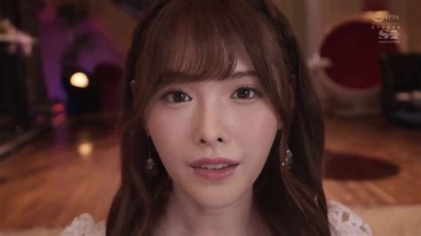 9 Bridesmaids Servicing Cock Eporner