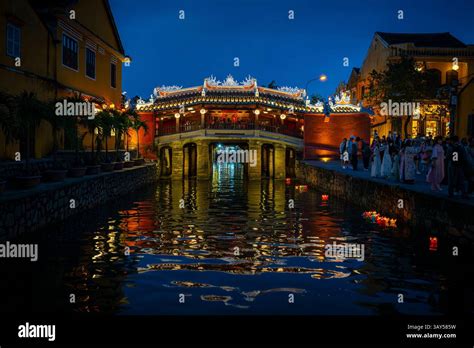 Covered Bridge Is The Popular Place To Visit In Hoi An Old Town