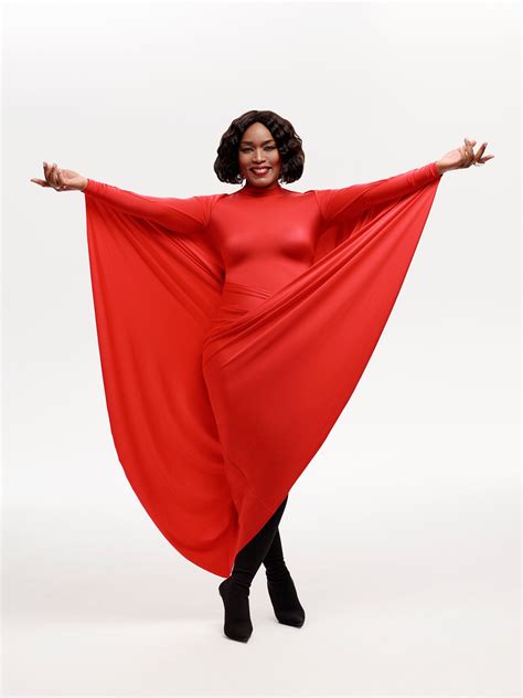 Angela Bassett Queen Of The Universe Glamour