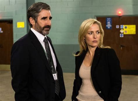 Gillian Anderson Talks The Fall Season 2 Future Seasons And More