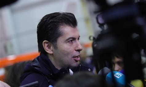 Петков се опъна на ГЕРБ Когато някой ни поставя условия ние не се навеждаме