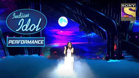 Gali Mein Aaj Chand Nikla Anushka Lovely Performance Indian Idol Season