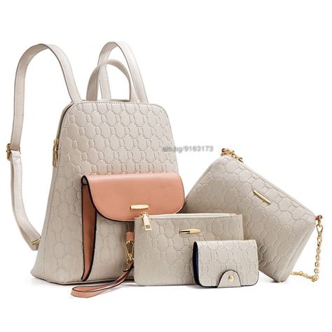 Бежова кожена дамска чанта комплекта Аксесоари Пловдив Бежова кожена дамска чанта комп