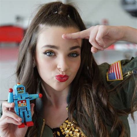 Verteskendall Behind The Scenes Of Her Music Video Wear Em Out