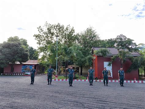 វ វរសេនាតូចនគរបាលការពារព្រំដែនគោកលេខ ៩០៥ ខេត្តឧត្តរមានជ័យ