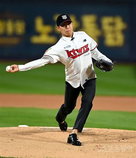 Kt