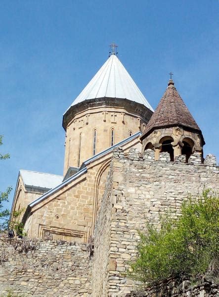 ღვთისმშობლის ეკლესია მთავარი ტაძარი ანანური