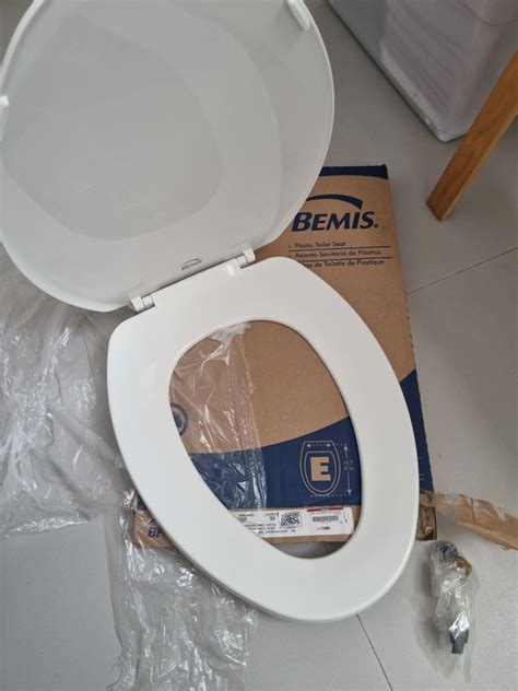 Bemis Toilet Seat 170ar White Perabotan Rumah Di Carousell