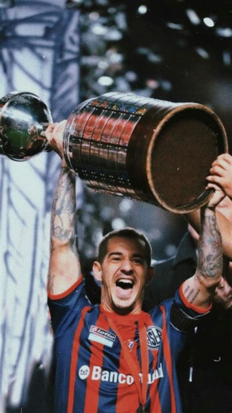Pipi Romagnoli Fotos De Fútbol Escudos De Futbol Argentino