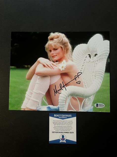Mariel Hemingway Signed Autographed Classic Sexy 8x10 Photo Beckett Bas