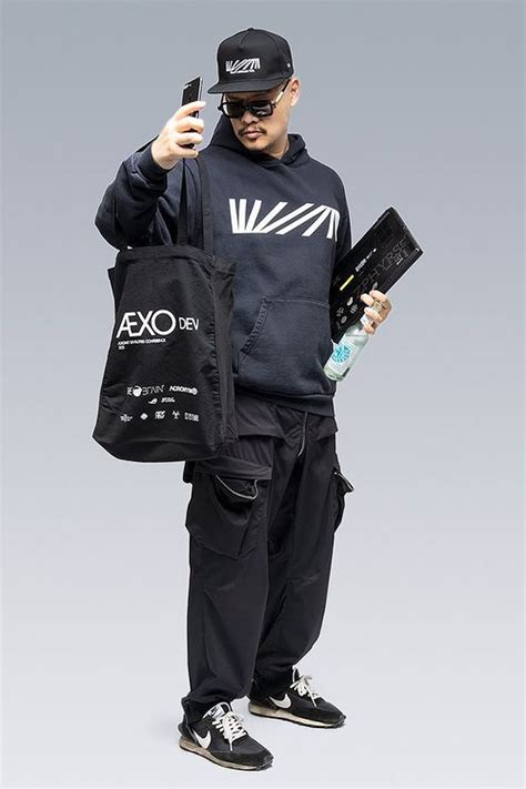 Errolson Hugh 示范ASUS ROG x ACRONYM 造型特辑释出 NOWRE现客
