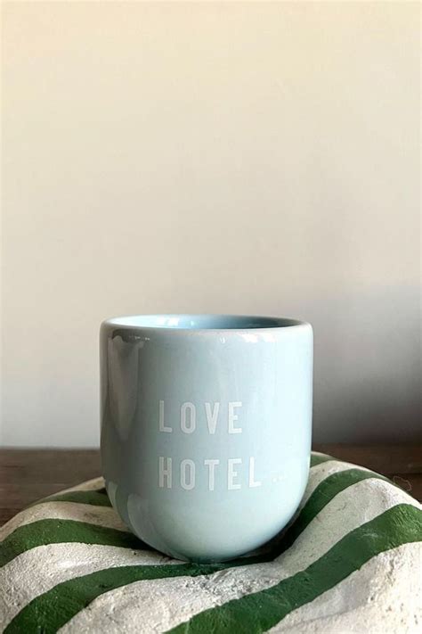 Sisi Skodelica Love Hotel Extraordinary