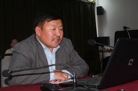 Дархан хот МАЛЫН ГОЦ ХАЛДВАРТ ШҮЛХИЙ ӨВЧНӨӨС УРЬДЧИЛАН