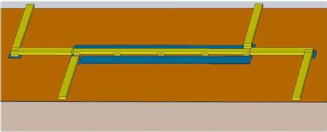 90° Hybrid Coupler Using Stacked Conductors Thus Forming A