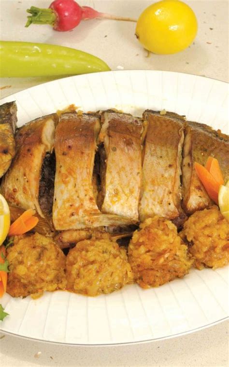 Крап На Кромид Со Копар Храна и Вино