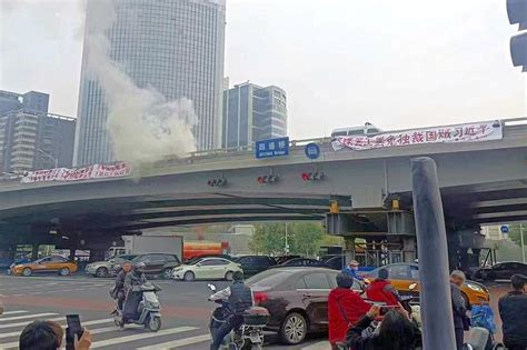 習近平被指「獨裁國賊」 王丹：是警告也是凶兆必震動中共高層 上報 國際