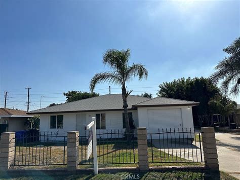 916 Orange St Colton Ca 92324 See Est Value Schools And More
