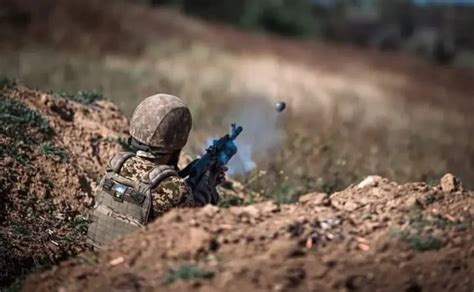 Втрати ворога за добу ліквідовано майже 1200 росіян та понад 60 артсистем УНН