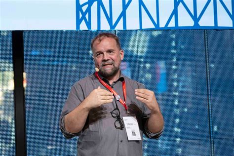 Maker Faire Massimo Banzi Cofundador De Arduino “no Se Necesita El